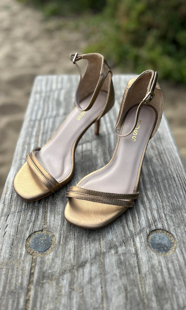 HOSS Clothing Shop Online Dresses Skirts Footwear Knitwear Accessories ...